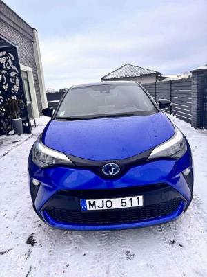 Toyota C-HR 2021 in Taurage, with an engine capacity of 1.80 L and mileage of 60 thousand km for 20000 €, photo 5 on AUTOMOTO.COM.LV