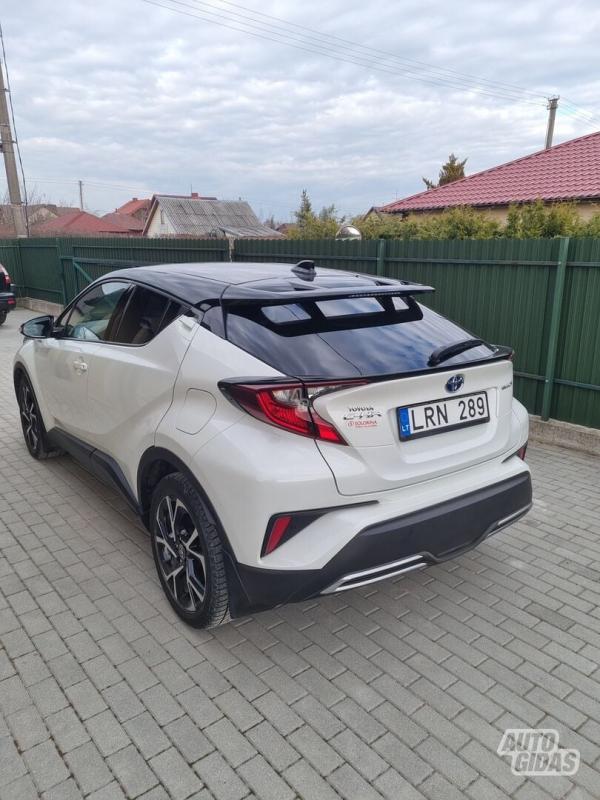 Toyota C-HR 2021 Klaipėda, ar dzinēja tilpumu 2.00 L un nobraukumu 78 tūkst. km par 23000 €, foto 3 vietnē AUTOMOTO.COM.LV