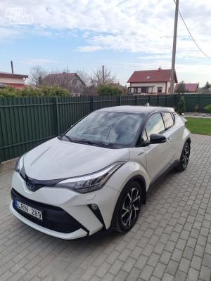 Тойота C-HR 2021 в Клайпеда, объемом двигателя 2.00 л и пробегом 78 тыс. км за 23000 €, фото  на AUTOMOTO.COM.LV
