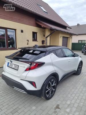 Toyota C-HR 2021 Klaipėda, ar dzinēja tilpumu 2.00 L un nobraukumu 78 tūkst. km par 23000 €, foto 5 vietnē AUTOMOTO.COM.LV