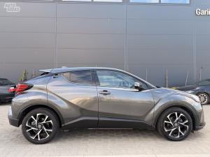 Toyota C-HR 2021 in Vilnius, with an engine capacity of 1.80 L and mileage of 158 thousand km for 19250 €, photo 12 on AUTOMOTO.COM.LV