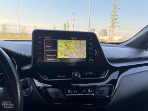 Toyota C-HR 2021 in Vilnius, with an engine capacity of 1.80 L and mileage of 158 thousand km for 19250 €, photo 32 on AUTOMOTO.COM.LV