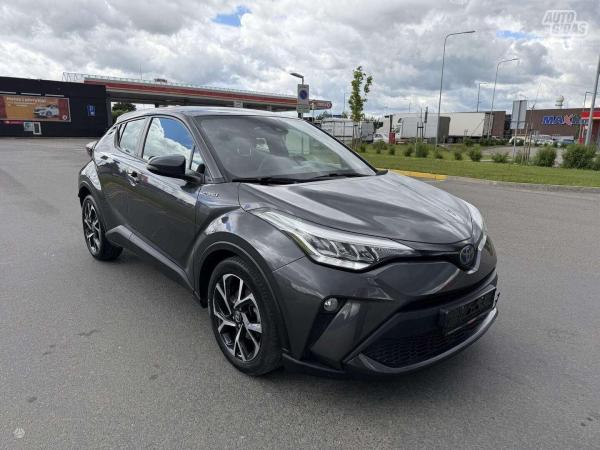 Тойота C-HR 2021 в Вильнюс, объемом двигателя 1.80 л и пробегом 176 тыс. км за 18350 €, фото 5 на AUTOMOTO.COM.LV