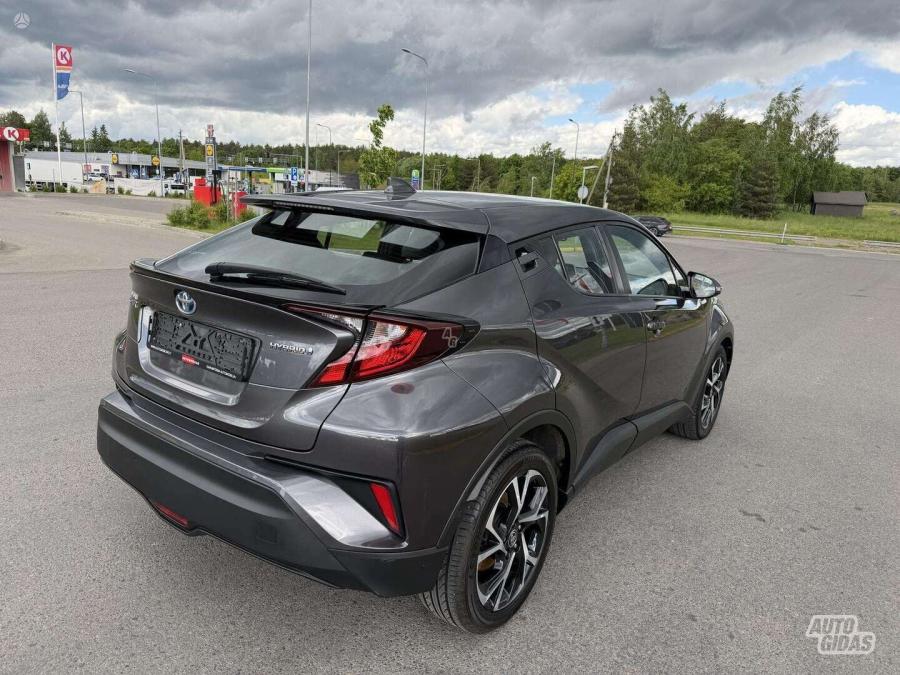 Тойота C-HR 2021 в Вильнюс, объемом двигателя 1.80 л и пробегом 176 тыс. км за 18350 €, фото 9 на AUTOMOTO.COM.LV