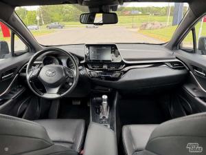 Тойота C-HR 2021 в Вильнюс, объемом двигателя 1.80 л и пробегом 176 тыс. км за 18350 €, фото 17 на AUTOMOTO.COM.LV