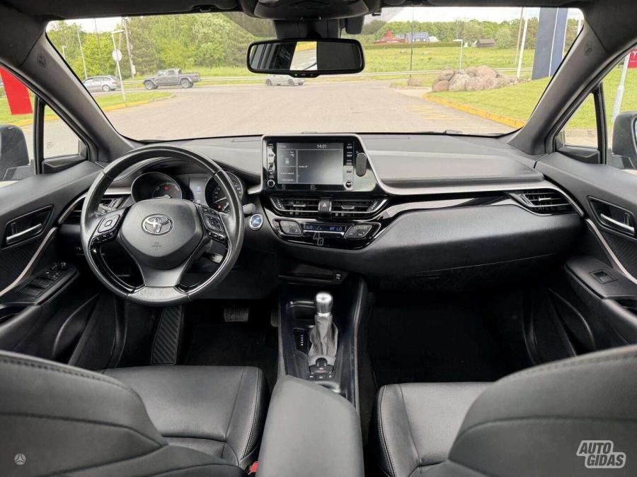 Тойота C-HR 2021 в Вильнюс, объемом двигателя 1.80 л и пробегом 176 тыс. км за 18350 €, фото 17 на AUTOMOTO.COM.LV