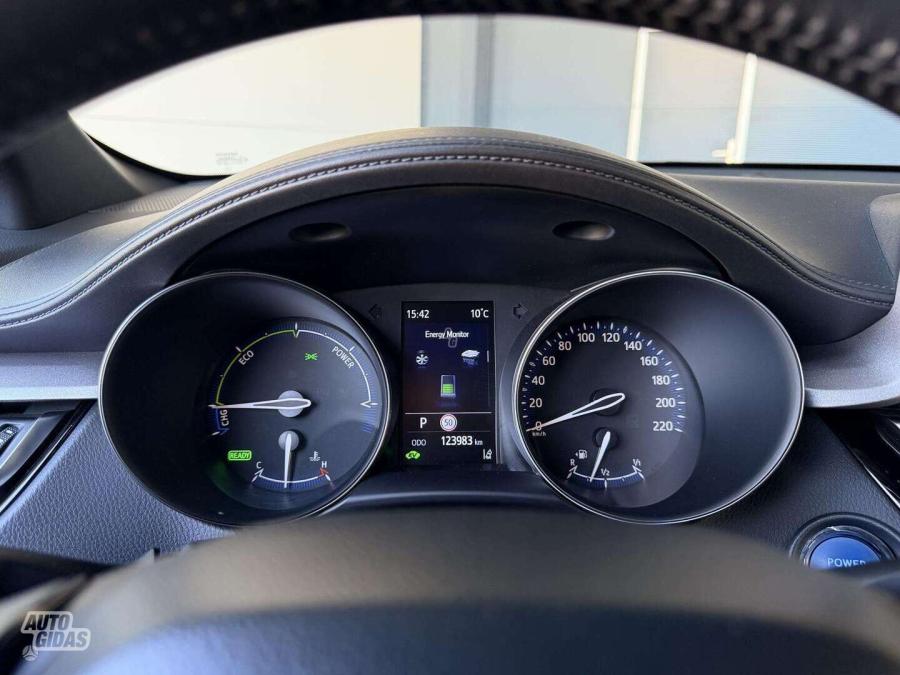 Тойота C-HR 2021 в Вильнюс, объемом двигателя 1.80 л и пробегом 124 тыс. км за 18350 €, фото 24 на AUTOMOTO.COM.LV