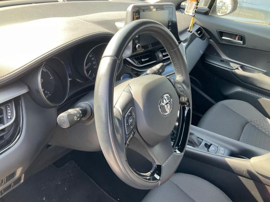 Toyota C-HR 2021 Kauņa, ar dzinēja tilpumu 1.80 L un nobraukumu 59 tūkst. km par 20800 €, foto 6 vietnē AUTOMOTO.COM.LV