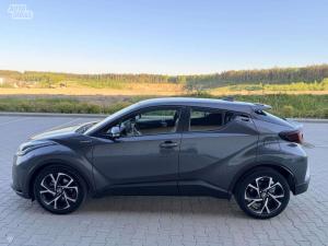 Тойота C-HR 2021 в Вильнюс, объемом двигателя 1.80 л и пробегом 101 тыс. км за 20500 €, фото 9 на AUTOMOTO.COM.LV