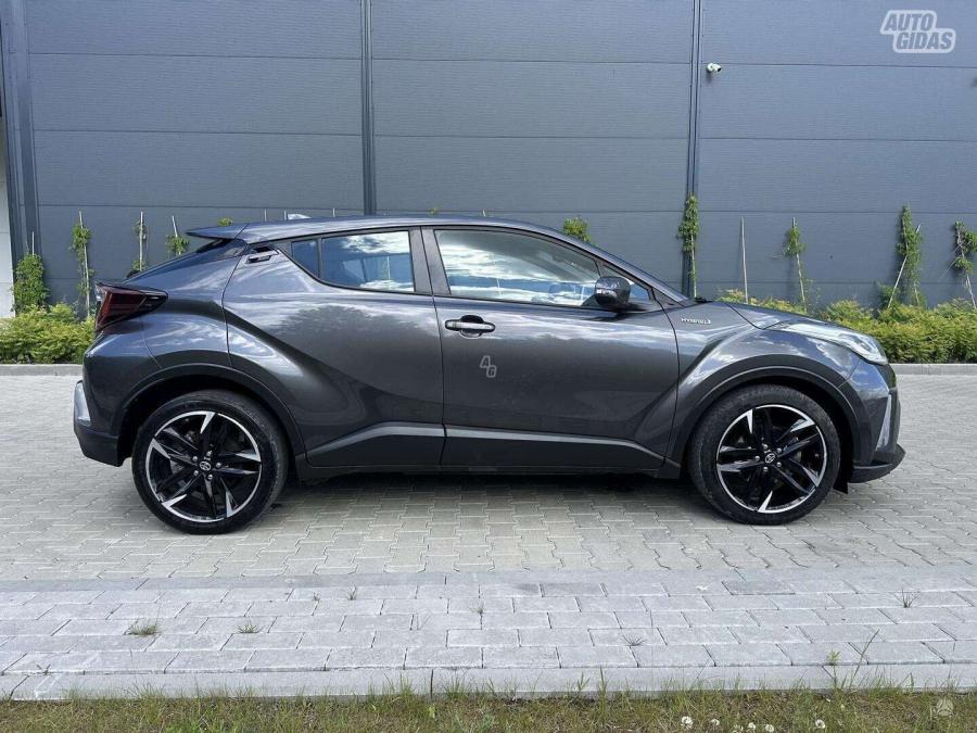 Toyota C-HR 2021 Viļņa, ar dzinēja tilpumu 1.80 L un nobraukumu 79 tūkst. km par 21500 €, foto 7 vietnē AUTOMOTO.COM.LV