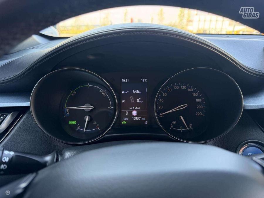 Тойота C-HR 2021 в Вильнюс, объемом двигателя 1.80 л и пробегом 158 тыс. км за 19250 €, фото 26 на AUTOMOTO.COM.LV