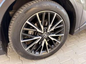 Toyota C-HR 2021 in Vilnius, with an engine capacity of 1.80 L and mileage of 79 thousand km for 20950 €, photo 10 on AUTOMOTO.COM.LV