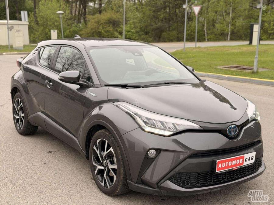 Тойота C-HR 2021 в Вильнюс, объемом двигателя 1.80 л и пробегом 124 тыс. км за 17700 €, фото 5 на AUTOMOTO.COM.LV