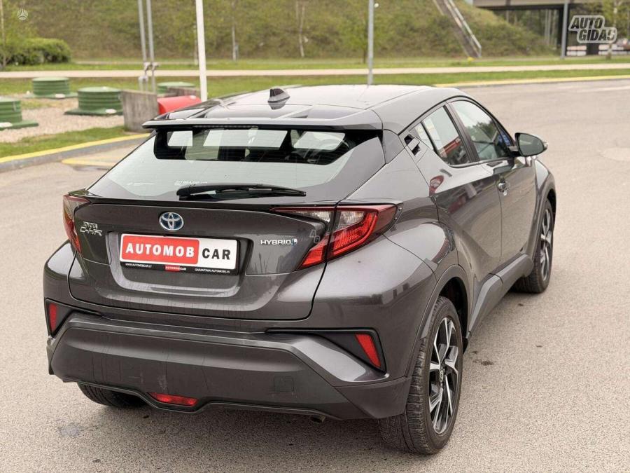 Тойота C-HR 2021 в Вильнюс, объемом двигателя 1.80 л и пробегом 124 тыс. км за 17700 €, фото 6 на AUTOMOTO.COM.LV