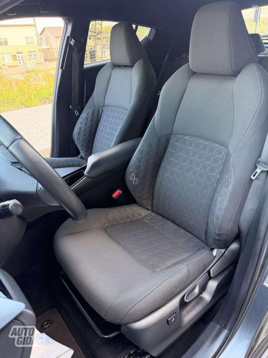 Toyota C-HR 2021 Viļņa, ar dzinēja tilpumu 1.80 L un nobraukumu 158 tūkst. km par 19250 €, foto 16 vietnē AUTOMOTO.COM.LV