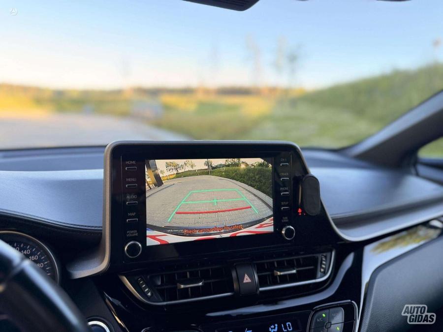 Toyota C-HR 2021 Viļņa, ar dzinēja tilpumu 1.80 L un nobraukumu 176 tūkst. km par 16950 €, foto 21 vietnē AUTOMOTO.COM.LV
