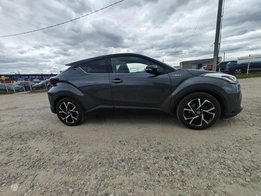 Тойота C-HR 2021 в Вильнюс, объемом двигателя 1.99 л и пробегом 200 тыс. км за 16900 €, фото 6 на AUTOMOTO.COM.LV