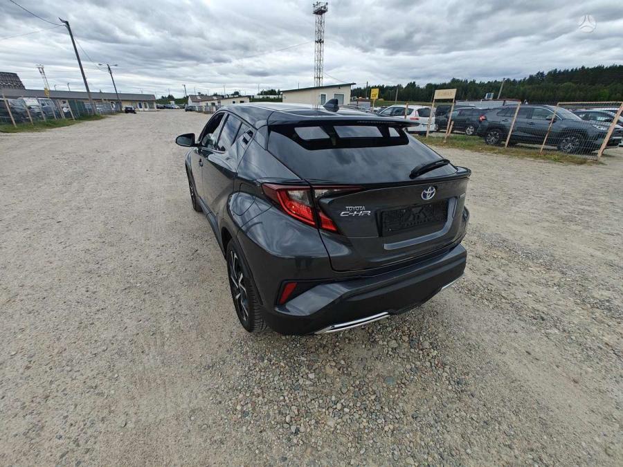 Тойота C-HR 2021 в Вильнюс, объемом двигателя 1.99 л и пробегом 200 тыс. км за 16900 €, фото 10 на AUTOMOTO.COM.LV