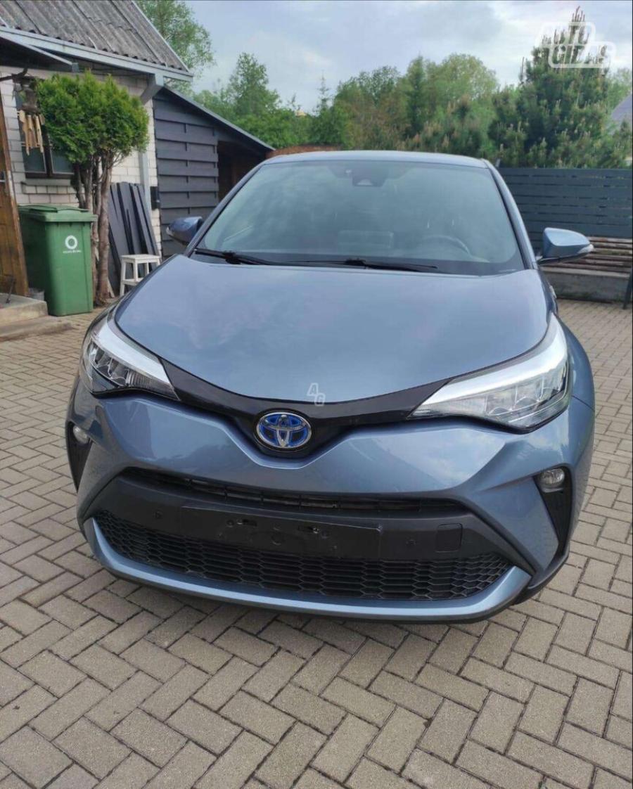 Тойота C-HR 2021 в Каунас, объемом двигателя 1.80 л и пробегом 157 тыс. км за 17950 €, фото 4 на AUTOMOTO.COM.LV