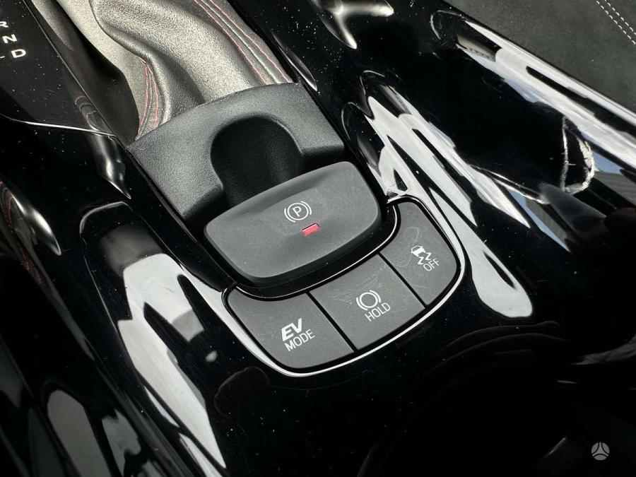 Тойота C-HR 2021 в Каунас, объемом двигателя 2.00 л и пробегом 94 тыс. км за 24771 €, фото 32 на AUTOMOTO.COM.LV