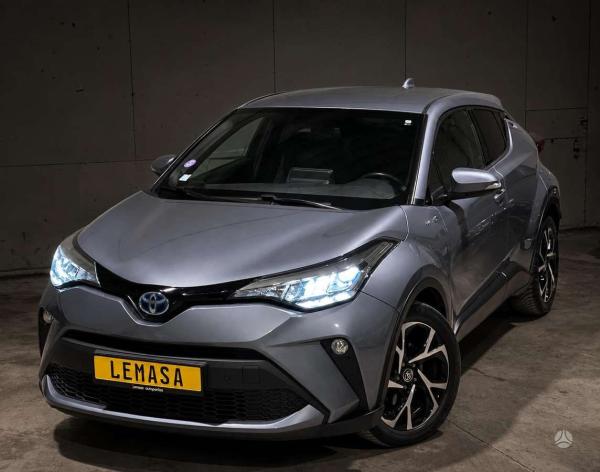 Toyota C-HR 2021 Klaipėda, ar dzinēja tilpumu 0.00 L un nobraukumu 165 tūkst. km par 17999 €, foto 1 vietnē AUTOMOTO.COM.LV