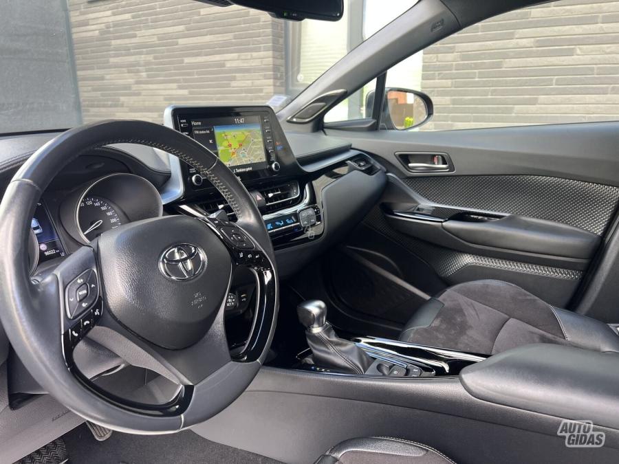 Тойота C-HR 2021 в Каунас, объемом двигателя 2.00 л и пробегом 92 тыс. км за 21000 €, фото 23 на AUTOMOTO.COM.LV