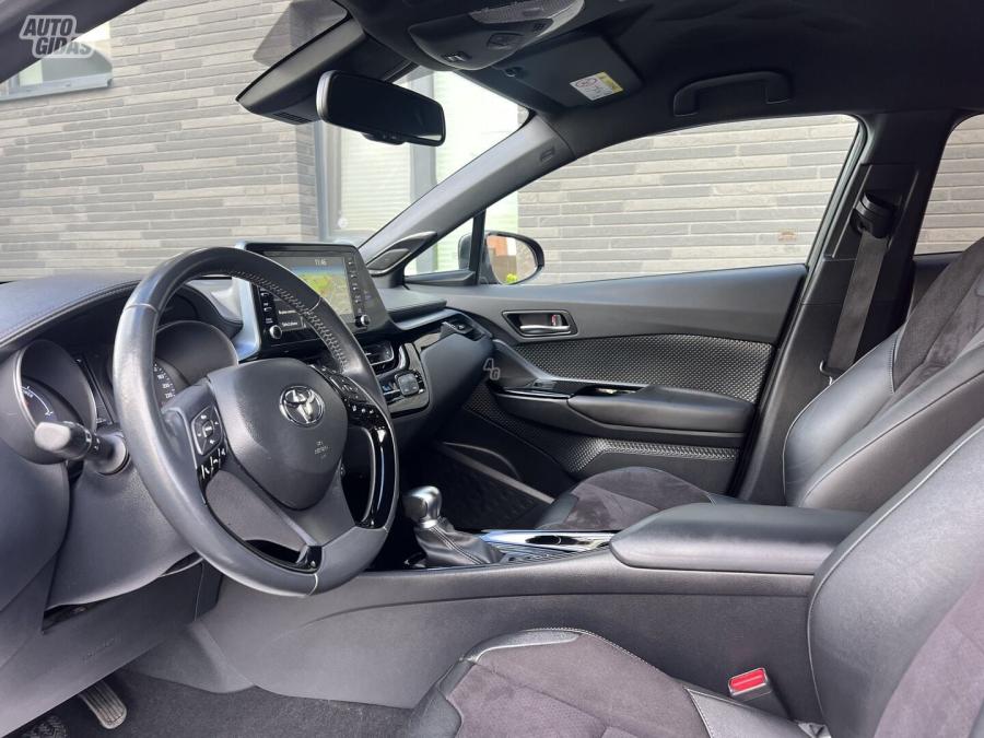 Тойота C-HR 2021 в Каунас, объемом двигателя 2.00 л и пробегом 92 тыс. км за 21000 €, фото 26 на AUTOMOTO.COM.LV