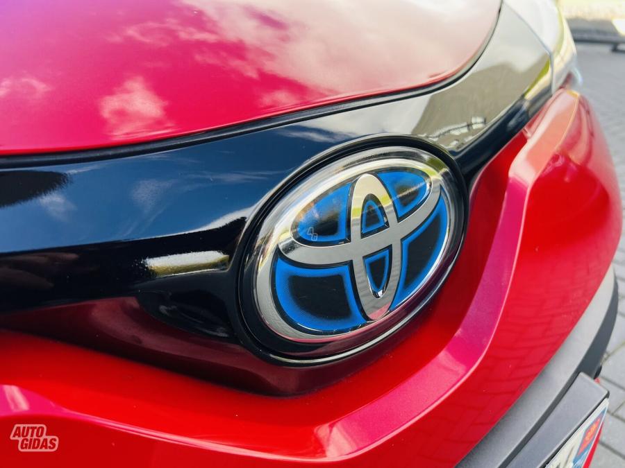 Тойота C-HR 2021 в Каунас, объемом двигателя 2.00 л и пробегом 92 тыс. км за 21000 €, фото 31 на AUTOMOTO.COM.LV