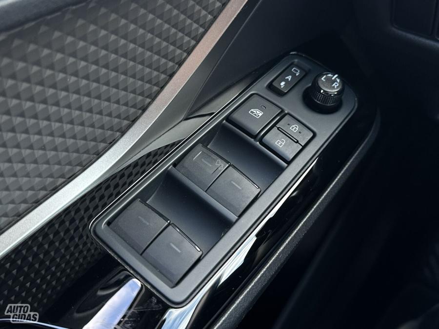 Тойота C-HR 2021 в Каунас, объемом двигателя 2.00 л и пробегом 96 тыс. км за 23271 €, фото 23 на AUTOMOTO.COM.LV
