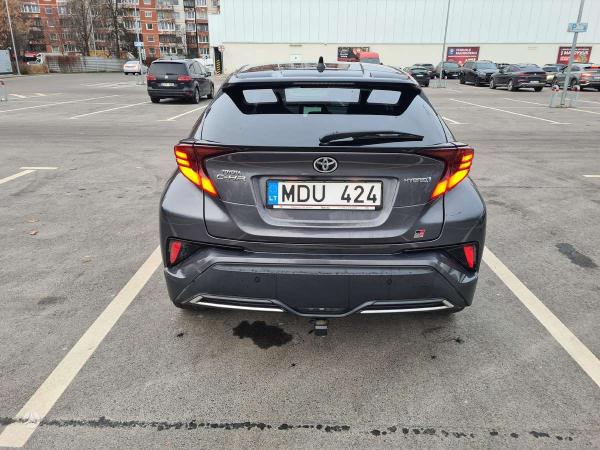 Тойота C-HR 2022 в Вильнюс, объемом двигателя 1.99 л и пробегом 110 тыс. км за 24242 €, фото 5 на AUTOMOTO.COM.LV