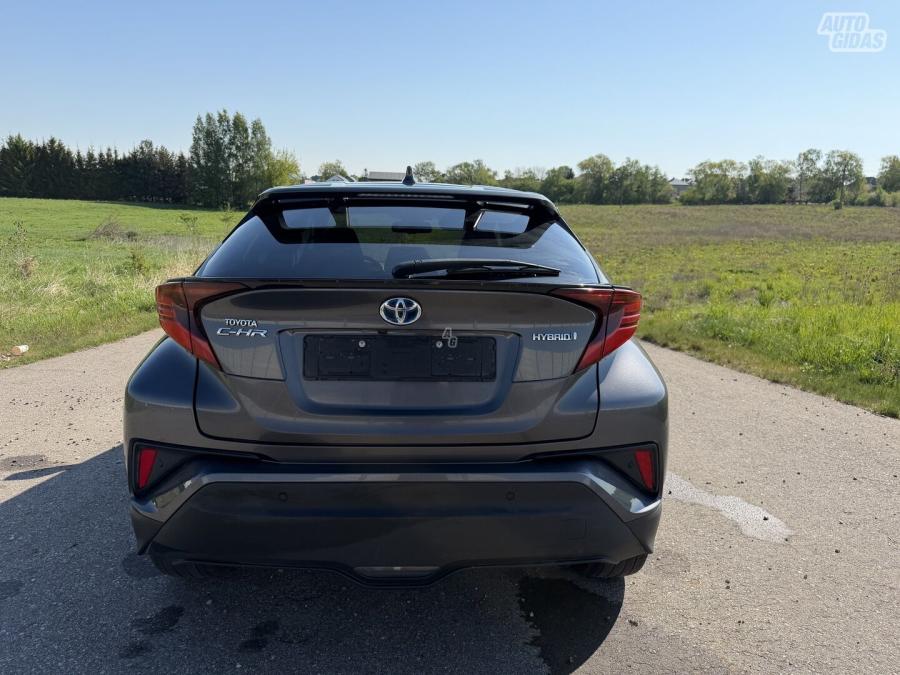 Тойота C-HR 2022 в Каунас, объемом двигателя 1.80 л и пробегом 251 тыс. км за 15300 €, фото 6 на AUTOMOTO.COM.LV