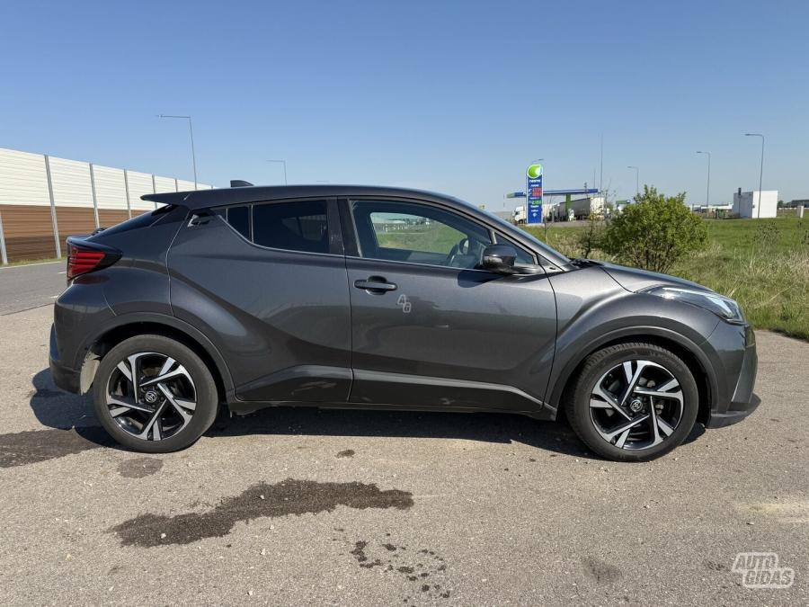 Тойота C-HR 2022 в Каунас, объемом двигателя 1.80 л и пробегом 251 тыс. км за 15300 €, фото 8 на AUTOMOTO.COM.LV