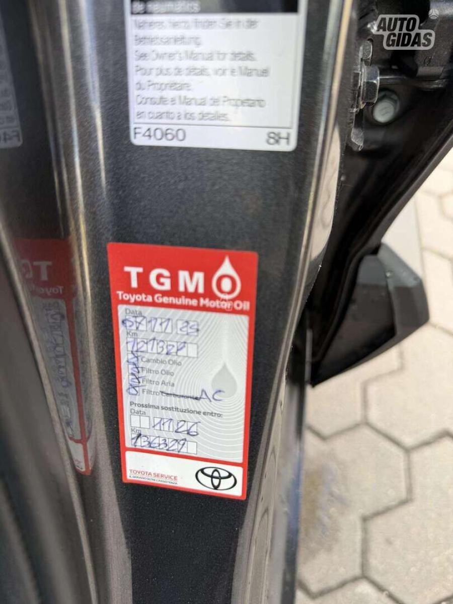 Тойота C-HR 2022 в Вильнюс, объемом двигателя 1.80 л и пробегом 123 тыс. км за 19950 €, фото 22 на AUTOMOTO.COM.LV