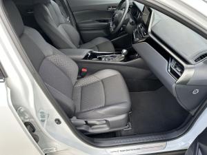 Тойота C-HR 2022 в Вильнюс, объемом двигателя 1.80 л и пробегом 18 тыс. км за 24250 €, фото 6 на AUTOMOTO.COM.LV