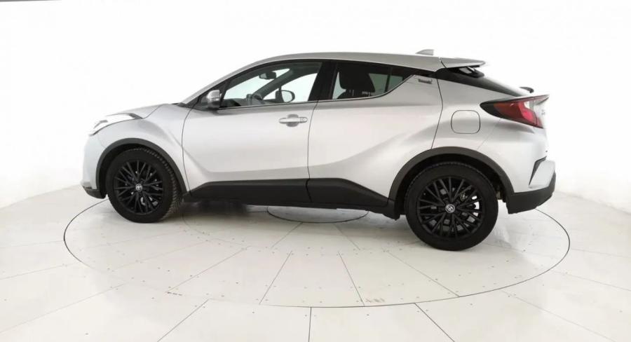Toyota C-HR 2022 Kauņa, ar dzinēja tilpumu 1.80 L un nobraukumu 61 tūkst. km par 21200 €, foto 4 vietnē AUTOMOTO.COM.LV