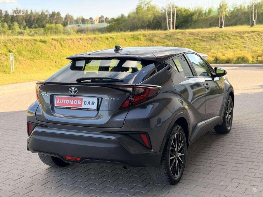 Toyota C-HR 2022 Viļņa, ar dzinēja tilpumu 1.80 L un nobraukumu 46 tūkst. km par 21950 €, foto 5 vietnē AUTOMOTO.COM.LV