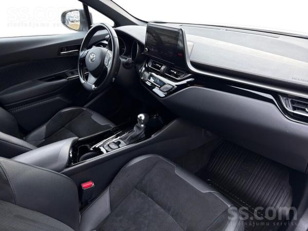 Toyota C-HR 2022 Rīga, ar dzinēja tilpumu 1.80 L un nobraukumu 63 tūkst. km par 23590 €, foto 6 vietnē AUTOMOTO.COM.LV