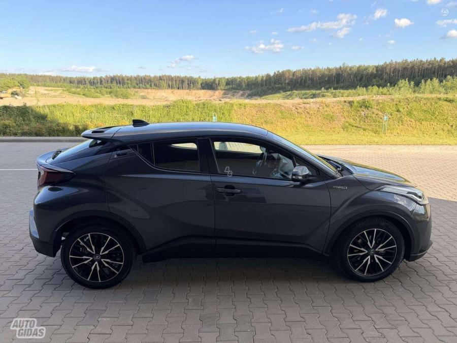 Тойота C-HR 2022 в Вильнюс, объемом двигателя 1.80 л и пробегом 46 тыс. км за 21950 €, фото 8 на AUTOMOTO.COM.LV