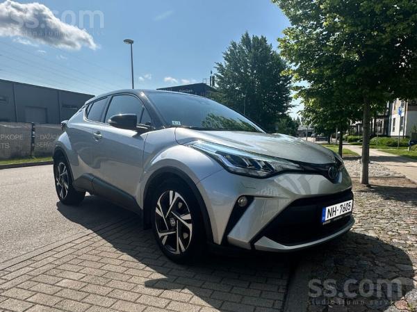 Toyota C-HR 2022 Rīga, ar dzinēja tilpumu 1.80 L un nobraukumu 61 tūkst. km par 20500 €, foto 3 vietnē AUTOMOTO.COM.LV