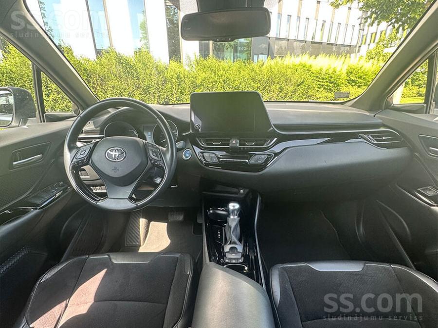 Toyota C-HR 2022 Rīga, ar dzinēja tilpumu 1.80 L un nobraukumu 61 tūkst. km par 20500 €, foto 21 vietnē AUTOMOTO.COM.LV