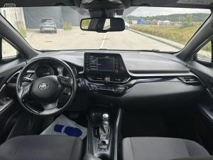 Тойота C-HR 2022 в Вильнюс, объемом двигателя 1.80 л и пробегом 168 тыс. км за 18650 €, фото 26 на AUTOMOTO.COM.LV