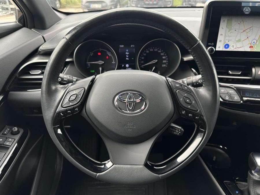 Toyota C-HR 2022 in Kaunas, with an engine capacity of 2.00 L and mileage of 123 thousand km for 24271 €, photo 15 on AUTOMOTO.COM.LV