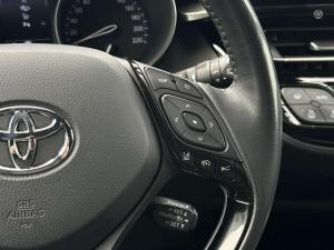 Toyota C-HR 2022 in Kaunas, with an engine capacity of 2.00 L and mileage of 123 thousand km for 24271 €, photo 16 on AUTOMOTO.COM.LV