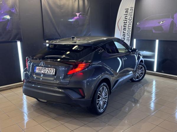 Тойота C-HR 2022 в Вильнюс, объемом двигателя 1.80 л и пробегом 129 тыс. км за 21500 €, фото 2 на AUTOMOTO.COM.LV