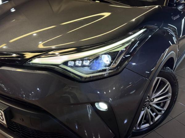 Тойота C-HR 2022 в Вильнюс, объемом двигателя 1.80 л и пробегом 129 тыс. км за 21500 €, фото 4 на AUTOMOTO.COM.LV