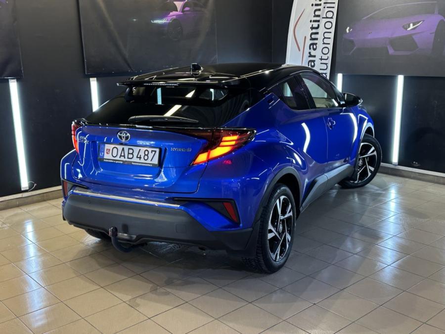 Toyota C-HR 2022 Viļņa, ar dzinēja tilpumu 1.80 L un nobraukumu 31 tūkst. km par 24250 €, foto 3 vietnē AUTOMOTO.COM.LV