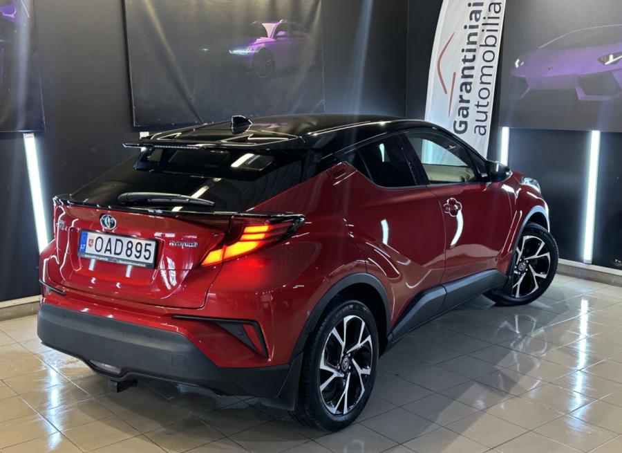 Тойота C-HR 2022 в Вильнюс, объемом двигателя 1.80 л и пробегом 61 тыс. км за 23250 €, фото 3 на AUTOMOTO.COM.LV