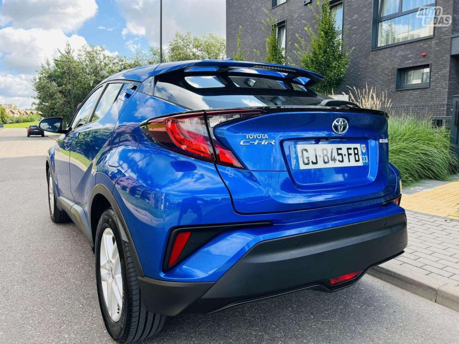 Тойота C-HR 2022 в Каунас, объемом двигателя 1.80 л и пробегом 82 тыс. км за 20800 €, фото 3 на AUTOMOTO.COM.LV
