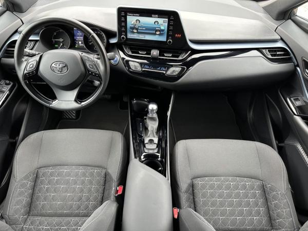 Тойота C-HR 2022 в Вильнюс, объемом двигателя 1.80 л и пробегом 169 тыс. км за 19750 €, фото 4 на AUTOMOTO.COM.LV