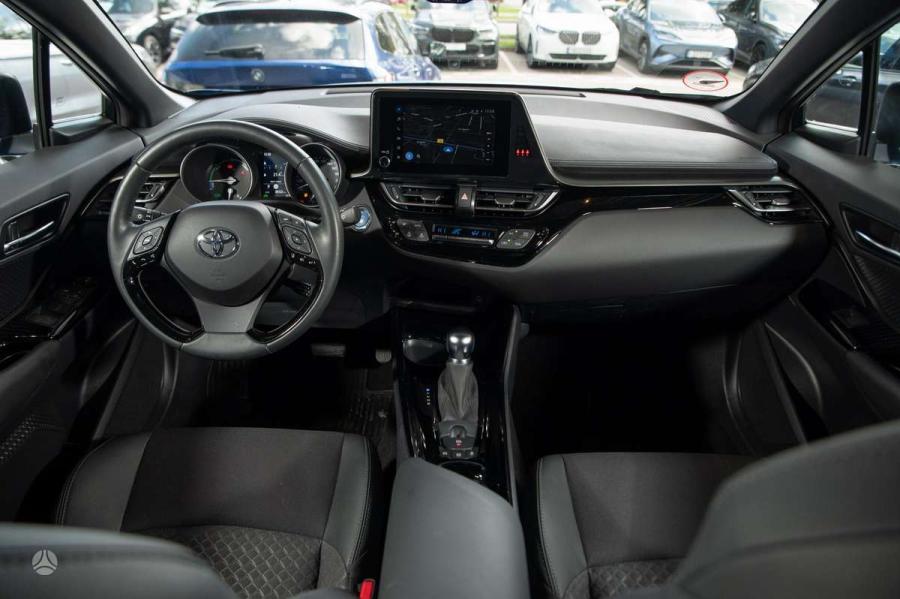 Тойота C-HR 2022 в Каунас, объемом двигателя 1.80 л и пробегом 38 тыс. км за 24771 €, фото 14 на AUTOMOTO.COM.LV